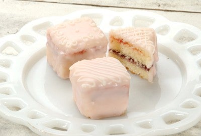 Poured Fondant Icing Recipe | King Arthur Baking